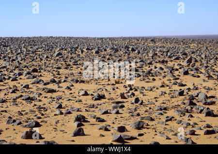 Hammada Desert Landscape, Libya Stock Photo - Alamy