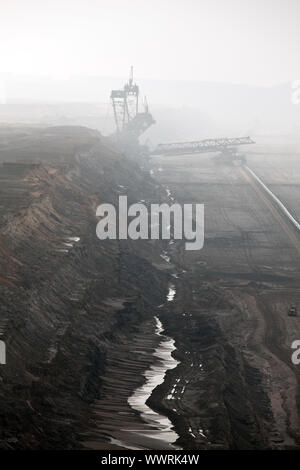 Spreader with tripper car, surface mining Hambach, Rhenish lignite ...