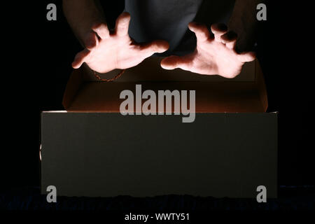 hands fihd light magic treasure Stock Photo - Alamy