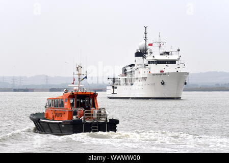 DSSV Pressure Drop is an American oceanographic research vessel. During ...