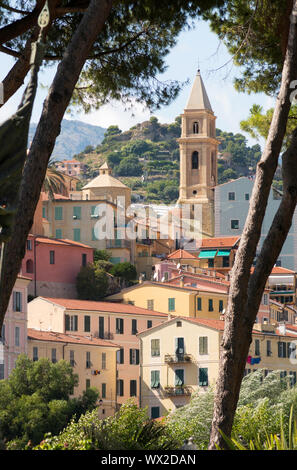 The old town of Ventimiglia Stock Photo - Alamy