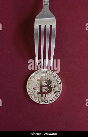 Bitcoin getting New Hard Fork Change, Physical Golden Crytocurrency ...