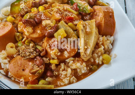 Slow Cooker Creole Chicken and Sausage Stock Photo - Alamy