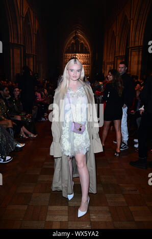 Julien Macdonald Front Row - London Fashion Week 2014 Stock Photo - Alamy