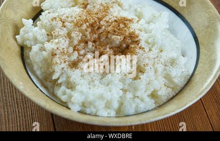 Roz Bel Laban - egyptian style rice pudding close up Stock Photo - Alamy