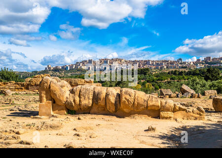 Statue of Atlas in the Temple of Olympian Zeus, Agrigento, Sicily ...