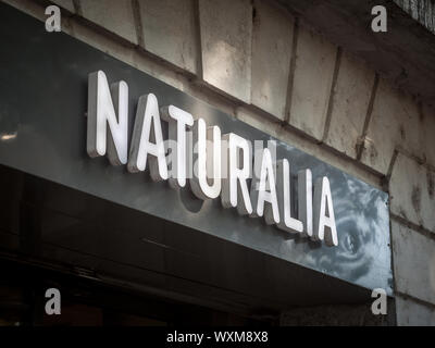 Shopping in a supermarket, Lyon, France Stock Photo - Alamy