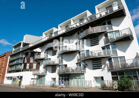 Flats on Greendyke Street by Glasgow Green in Glasgow Scotland Stock ...