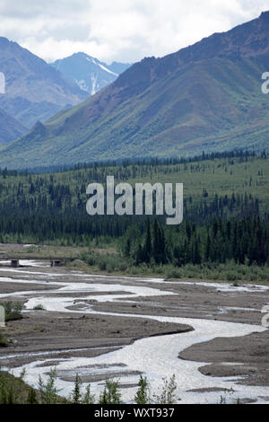 Mountains in Denali National Park, Alaska Stock Photo - Alamy
