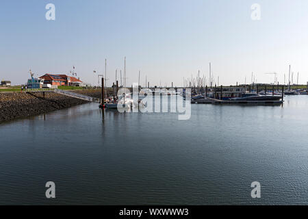 Norderney; Yachthafen, Segelschule Norderney Stock Photo - Alamy
