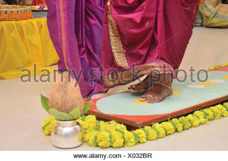 The Saptapadi or seven steps, the most important ritual of Vedic Stock ...