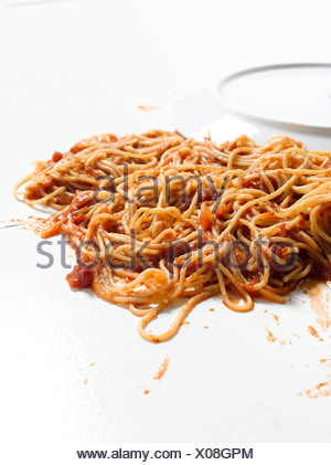 Broken plate with spaghetti on the floor of restaurant kitchen Stock ...