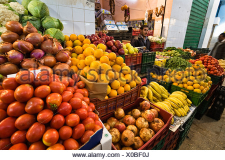 Selling vegetables, Tripoli, Libya Stock Photo - Alamy