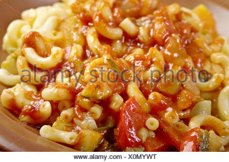 homemade elbow macaroni pasta with vegetable and tomato sauce Stock ...