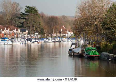 Bourne End Marina, Bourne End, Buckinghamshire, England, United Stock ...