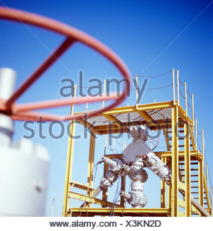 Gas Wellhead "Christmas Tree Stock Photo: 18489103 - Alamy