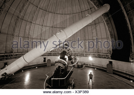 The Yerkes Observatory 40 inch (102 cm) refracting telescope is Stock ...