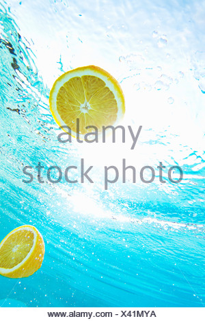 Lemons floating in swimming pool Stock Photo: 48585608 - Alamy
