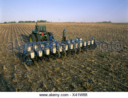 NO TILL PLANTING OF SOYBEANS INTO CORN STUBBLE NO PREVIOUS TILLAGE ...