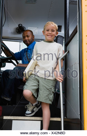 Children getting off school bus Stock Photo: 5357781 - Alamy