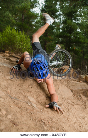 Man falling down the mountain Stock Photo: 103257951 - Alamy