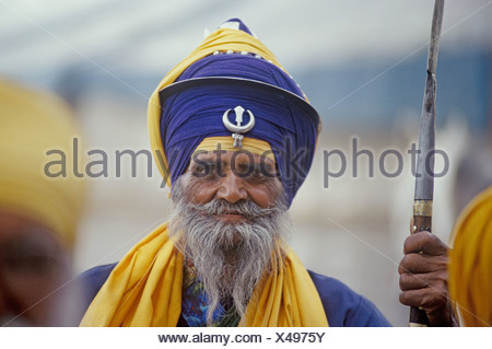 Portrait of an old Akali Nihang ( Sikh warrior-priest ), Anandpur Stock ...