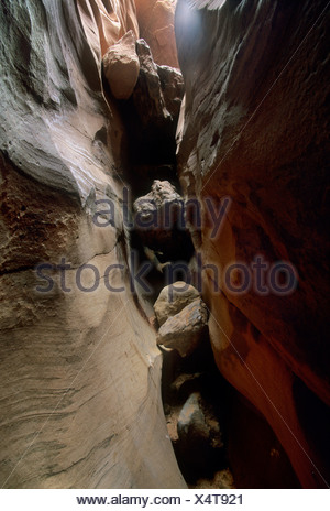 The accident site where Aron Ralston was trapped, the rock that Stock ...
