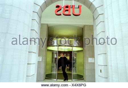 Branch of UBS (United Bank of Switzerland Stock Photo: 48816694 - Alamy