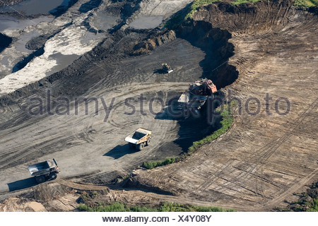 aerial, CNRL Horizon oil sands plant Fort MacKay, Alberta Stock Photo ...