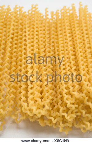 Fusilli lunghi (long pasta spirals Stock Photo - Alamy