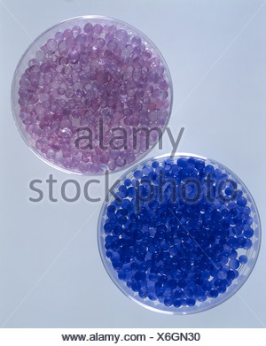 COBALT CHLORIDE WITH SILICA GEL (DESICCANT) TO SHOW PRESCENCE OF Stock ...