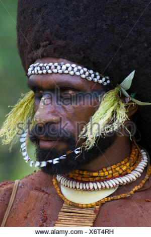 Papua New Guinea, Enga Province, Ewa tribe, Wabag region, kids playing ...