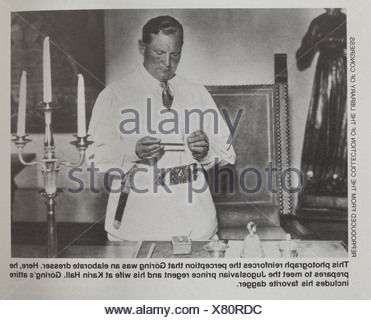 Hermann Göring - A magnificent dagger with ivory grip and bronze Stock ...