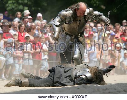 Medieval knights sword fighting on the battlefield Stock Photo ...
