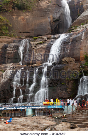 Kutralam waterfalls, Peraruvi, Main Falls, Kuttralam, Kuttalam Stock ...