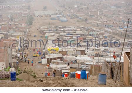 Poverty-Stricken Neighborhood, Lima, Peru Stock Photo: 81045017 - Alamy