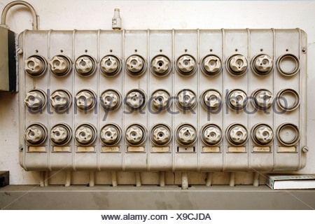 Fuse box, old fuses Stock Photo: 123046941 - Alamy