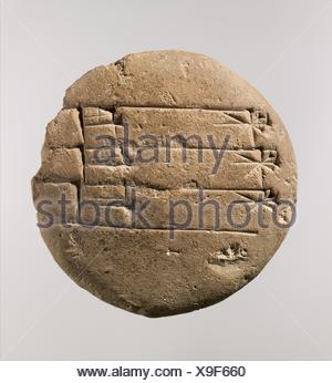 Sumerian writing (Cuneiform) on a clay tablet, from Mesopotamia Stock ...