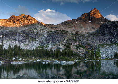 Gwillim Lakes, Valhalla Provincial Park, British Columbia, Canada Stock ...