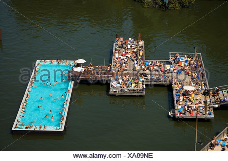 "Badeschiff", "bathing ship", public swimming pool, river Spree Stock ...