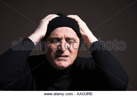 DISTRESSED ELDERLY PERSON Stock Photo: 25582693 - Alamy