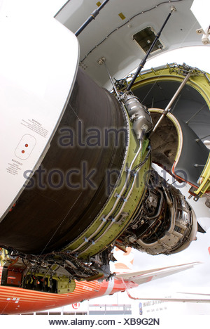 Boeing 747-8 engine open cowling Stock Photo: 56154858 - Alamy