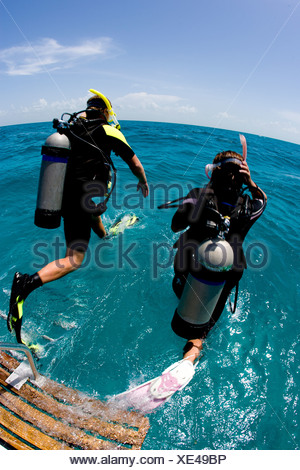 Giant stride entry into water Stock Photo: 37981388 - Alamy