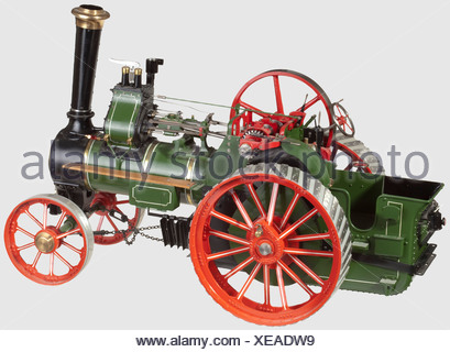 Model Steam Traction Engine Cut-out Stock Photo: 79073360 - Alamy