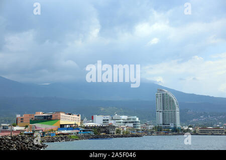 Blick in Nordsulawesi in Manado, Sulawesi, Indonesien Stockfotografie ...