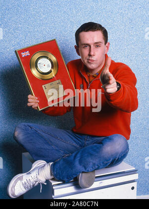 Holly Johnson (l) und Paul Rutherford (Frankie Goes To Hollywood) am 01 ...