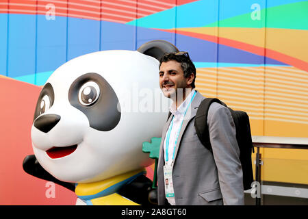 Jinbao, Maskottchen der zweiten China International Import Expo (CIIE ...