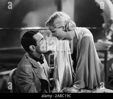 BOLERO, von links: Carole Lombard, George Raft, 1934 Stockfotografie ...
