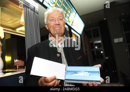 SZ Kultursalon - Das Haus für Humor in der 'Viehbank'. Reinhard ...