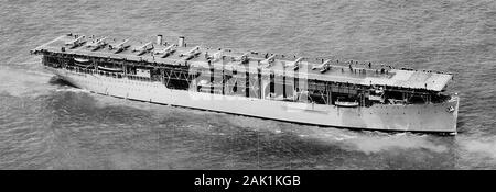Die USS Langley (CV-1) war der erste Flugzeugträger in der Geschichte ...